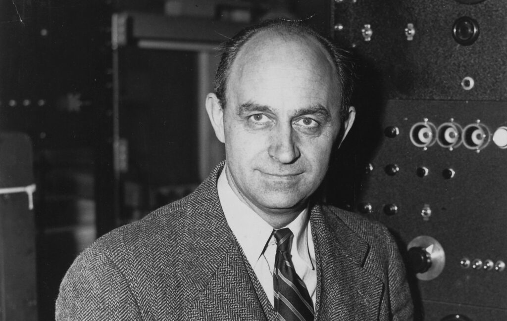+42 Curiosidades de Enrico Fermi ¡Datos interesantes!